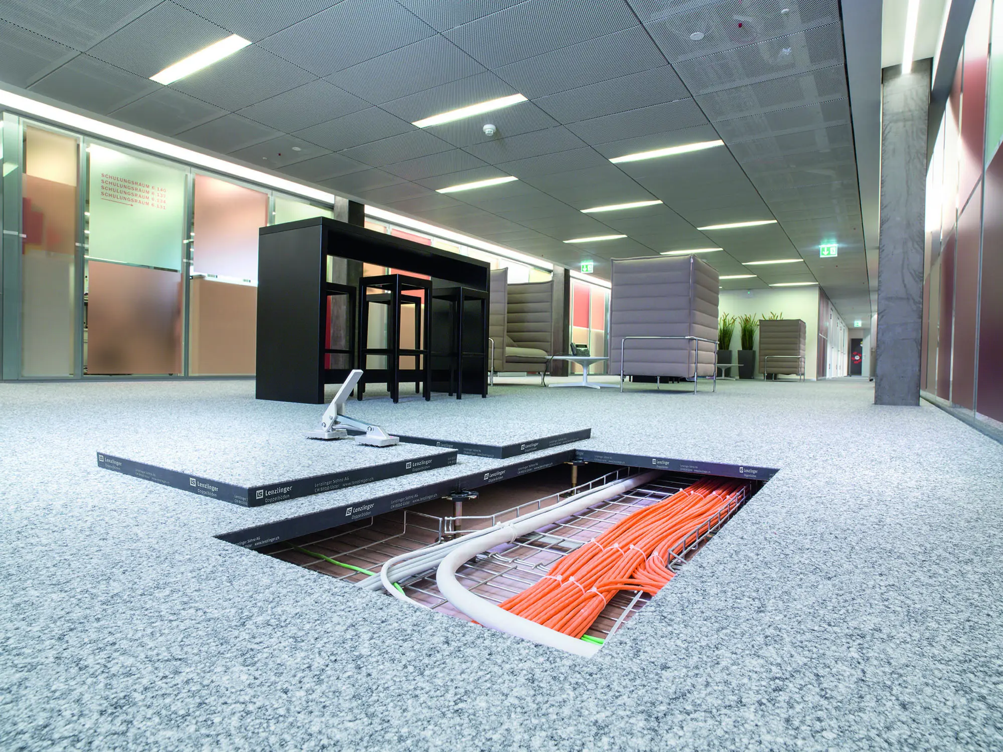 Cable routing and connection systems - Woertz