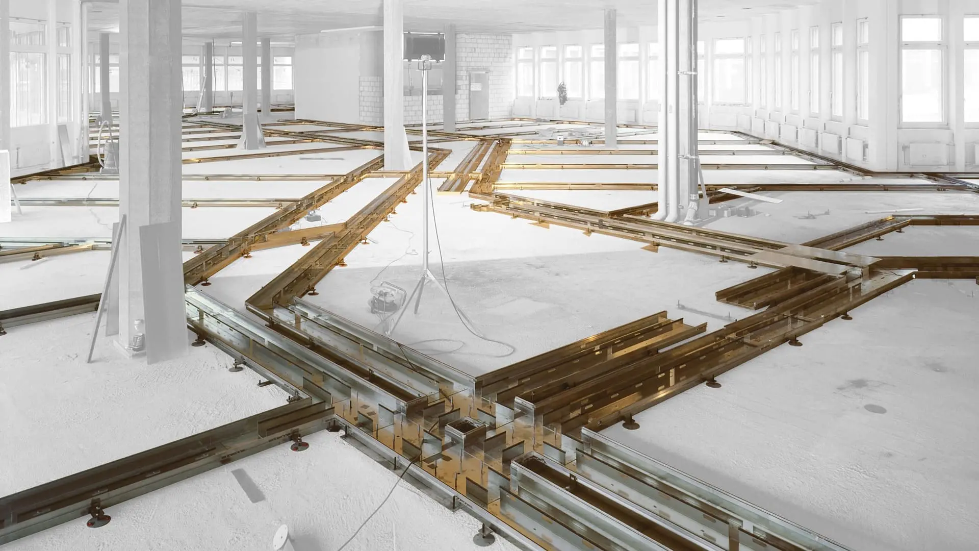 Cable routing and connection systems - Woertz